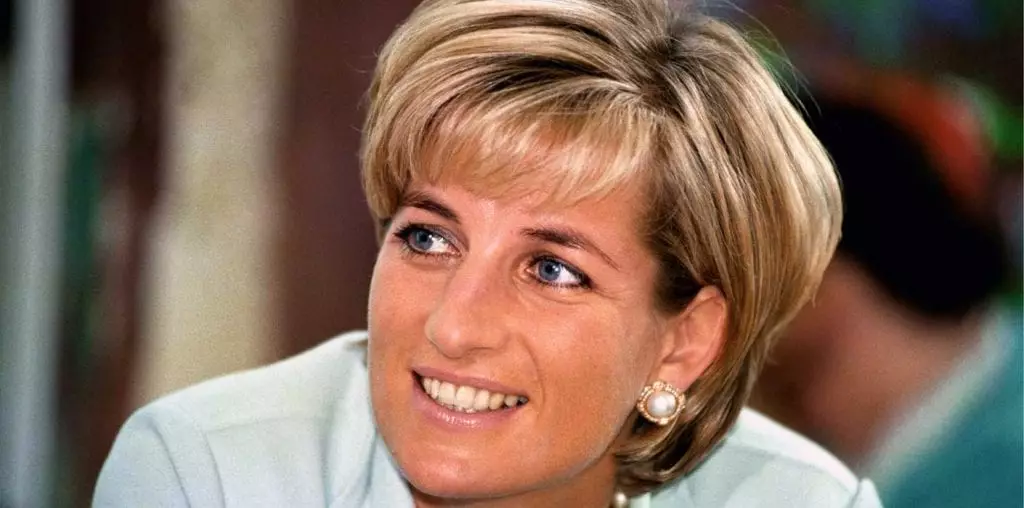 Die samesweringsteorie oor prinses Diana se dogter 52237_2