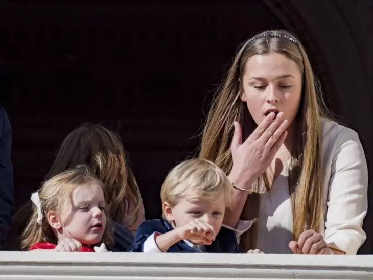 Els bessons de la princesa Charlene de Mònaco tornen a l'escola 52463_1