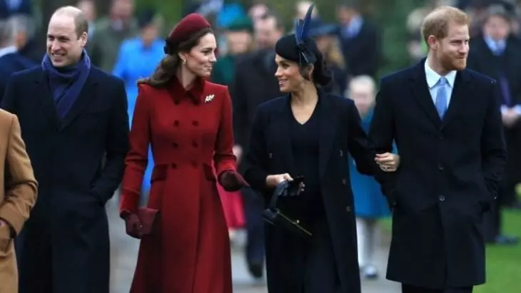 Útbúnaður Meghan Markle fyrir jólahádegisverð drottningar 53436_2