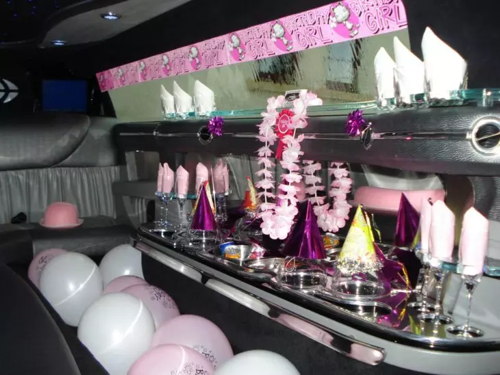 Luxusná limuzínová doprava na narodeninovú oslavu vášho dieťaťa 55706_2