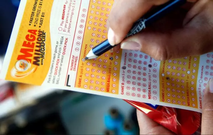 US Mega Millions повторно се зголемува и може да го освоите од Индија 5695_3