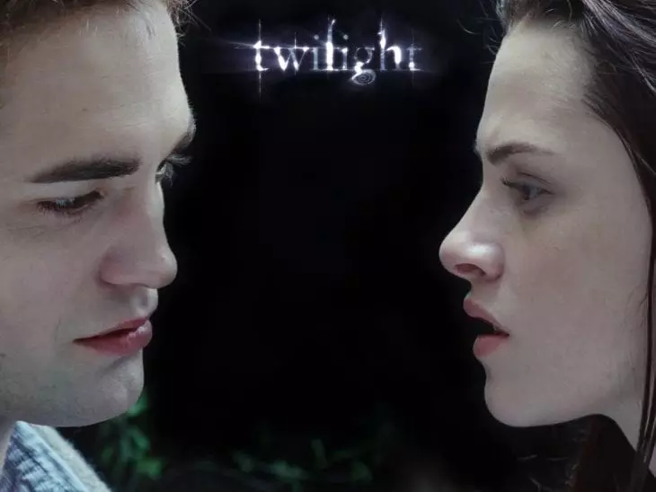 Liefdesverhaal 'Twilight' heeft alle componenten van een gewelddadige relatie 6468_1