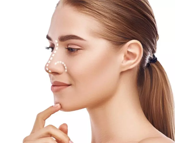 Paano Ayusin ang Droopy Nose gamit ang Rhinoplasty - 2022 Guide 6519_1