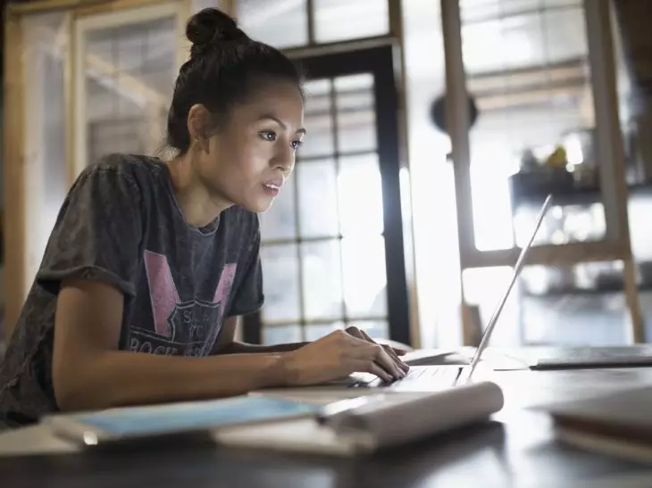 Donne e computer: panico quando le foto scompaiono 6586_2