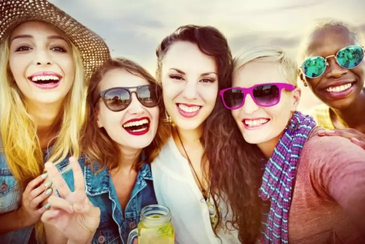 6 نوع دوستی که هر زن در سال 2022 به آن نیاز دارد 67423_2