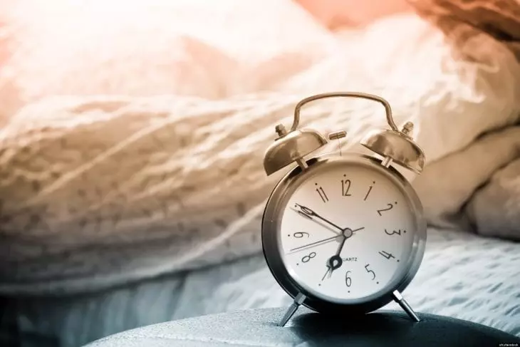 4 tärkeää vinkkiä, jotka auttavat sinua nukkumaan paremmin 6969_2