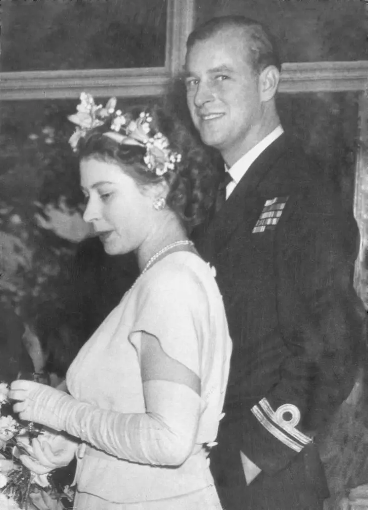 Le prince Philip a-t-il trompé la reine Elizabeth II ? 6980_2