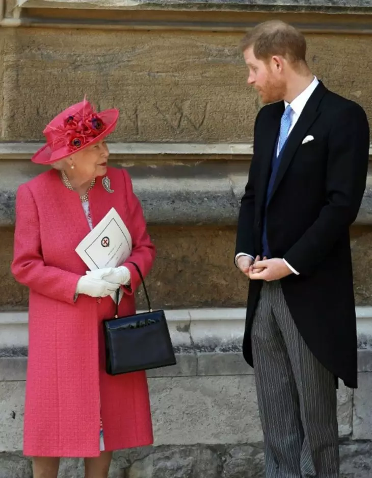 La reina Isabel II va trobar el substitut del príncep Harry i Meghan Markle 7057_1