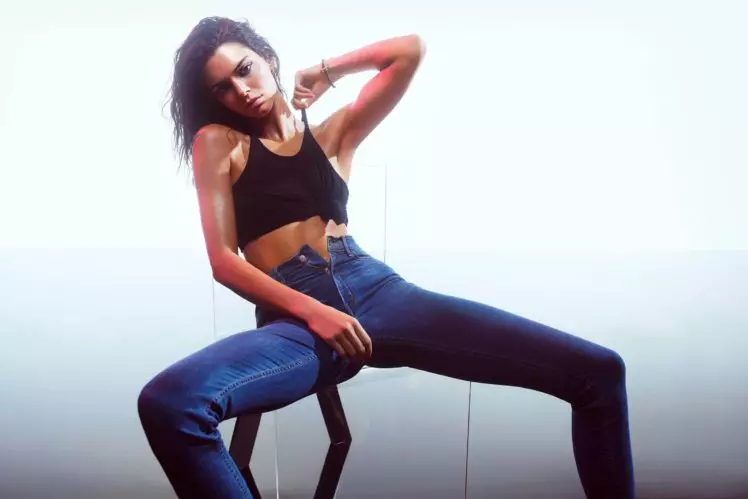 Kendall Jenner Sigana endah dina Kampanye Calvin Klein Anyar 7066_3