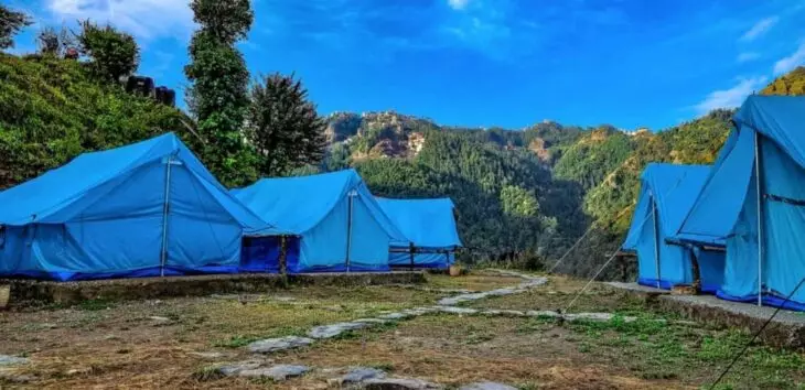 Melemo eo U ka e Kotulang ka ho Camping ka Koloi ea RV 7330_1