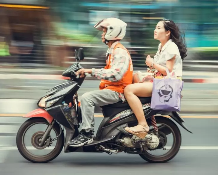 Как да пътувате до работното място в Банкок 7547_3