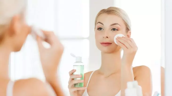 9 Skincare Essentials para sa Mahusay na Balat 7647_4