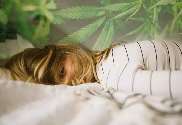 Mythos oder Tatsache? Kann Cannabis Ihnen helfen, gut zu schlafen?