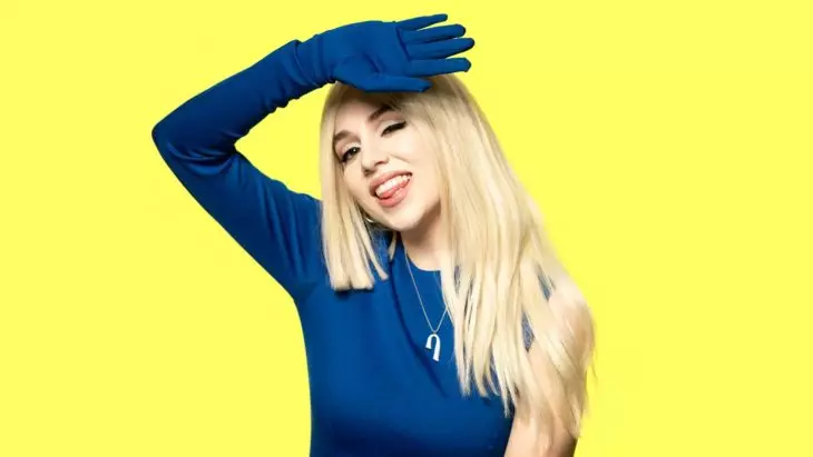 Ava Max Net Worth 2022, Bio, Xaqiiqooyinka, Nolosha Jacaylka 800_1