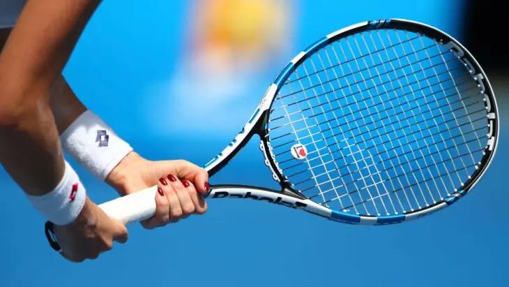 TOиңү мөмкинлеген күтәрә торган иң куркынычсыз теннисның иң куркынычсыз 5 стратегиясе. 8283_3