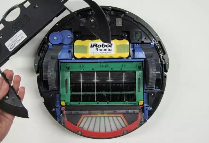 Mga Tip sa Madaling Paglilinis para sa Mga Robot Vacuum 8350_1