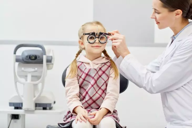 Як правильно вибрати окуляри для своєї дитини 8386_5