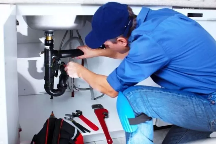 Uru 5 nke Ịnweta Onye Ọkachamara Plumber 8565_1