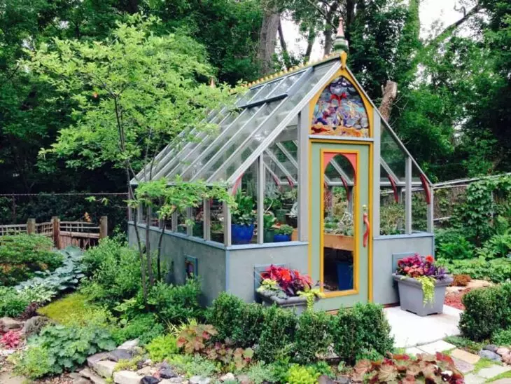 9 причини, поради които трябва да построите оранжерия в задния си двор 8817_4