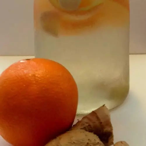 Frisky Eats: 12 receitas de auga infundida para manterte hidratado durante todo o verán 9095_8