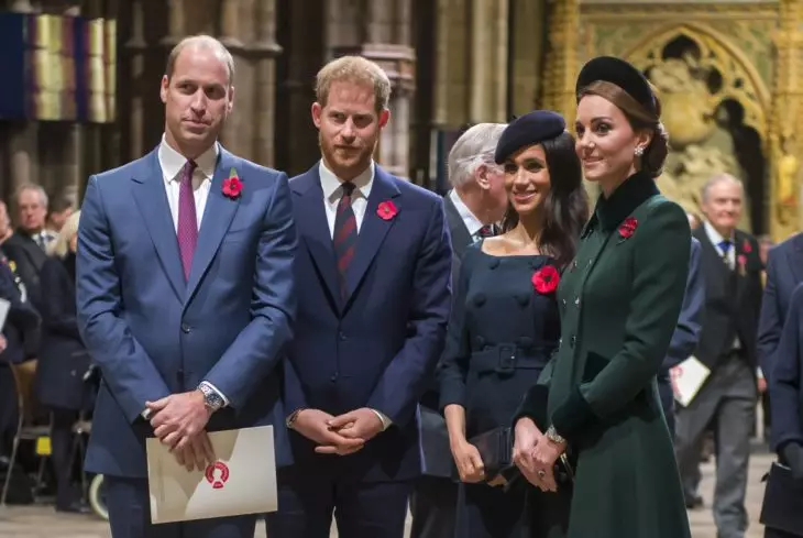 Hvers vegna munu Meghan og Harry missa af konunglega jólakvöldverðinum? 9256_2