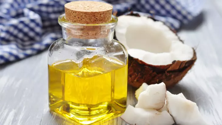 Pinakamahusay na Natural Oil Treatments Para sa Iyong Buhok 9359_1