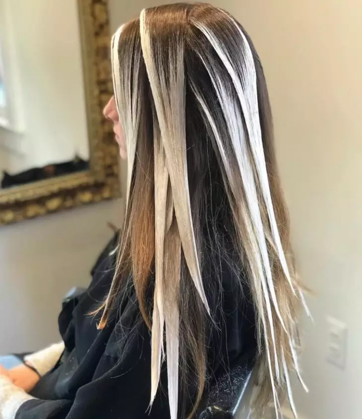 Balayage VSハイライト–あなたにとってより良い選択は何ですか？ 9574_3